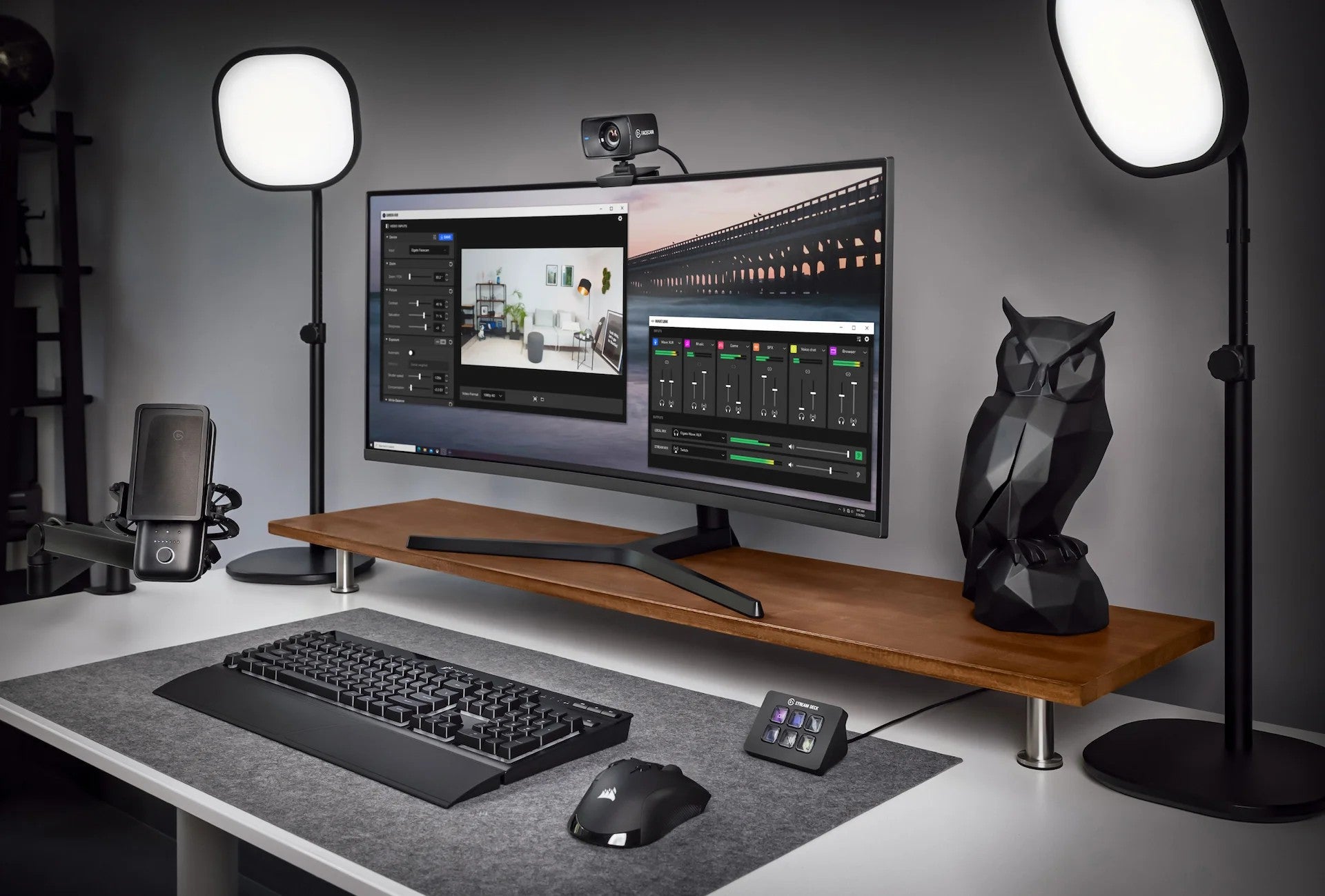 Elgato Stream Deck Mini: 6 LCD Keys, One-Touch Control